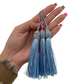 Tassel Franja Azul Bebê